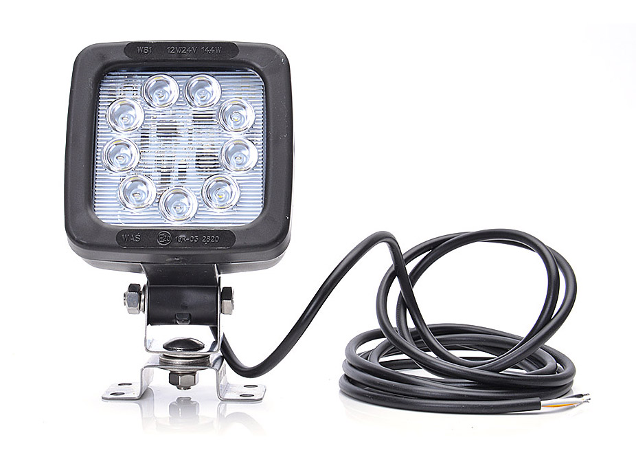 High Power LED Worklamp with Integrated Superseal Connector